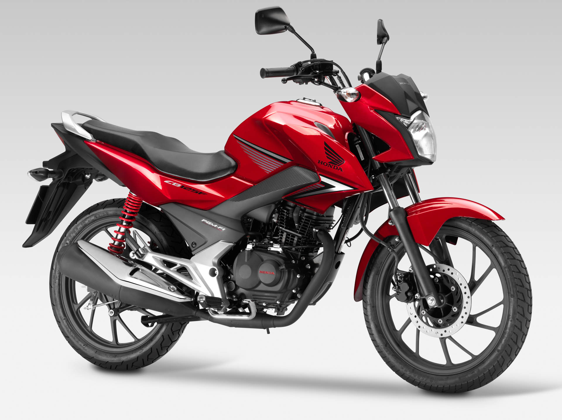 Honda CB125F - RED Live