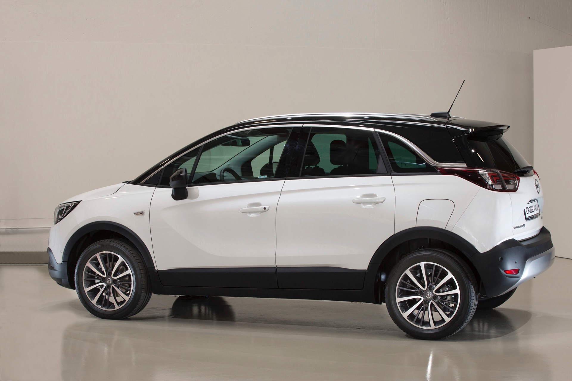 Vista e toccata - Opel Crossland X - RED Live