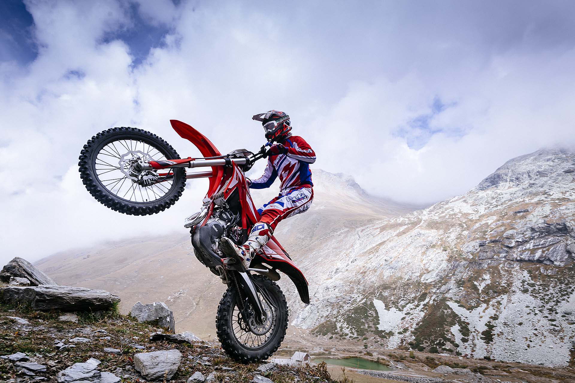 Beta Xtrainer 300 my 2018 - RED Live