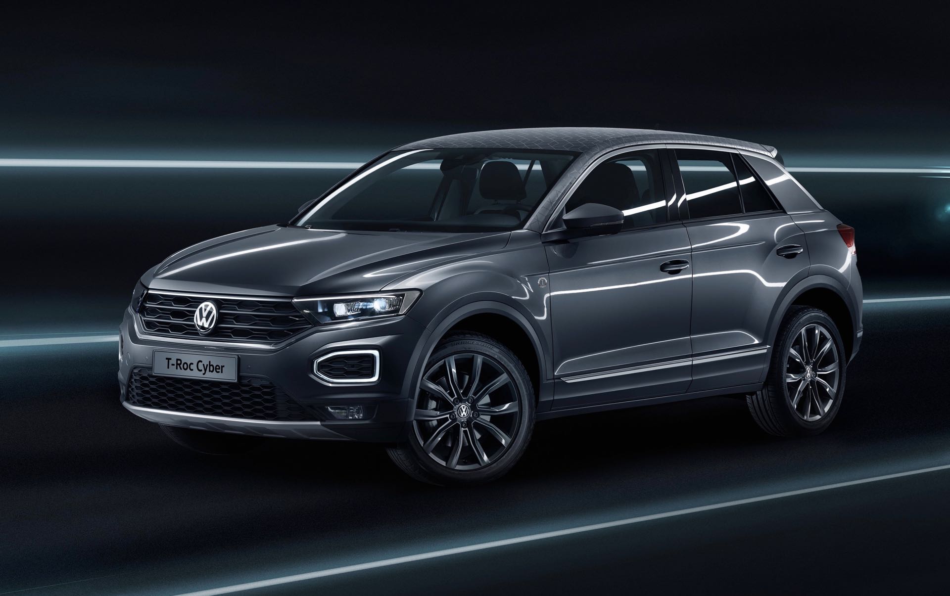 Black e Cyber, la Volkswagen T-Roc di Lapo - RED Live
